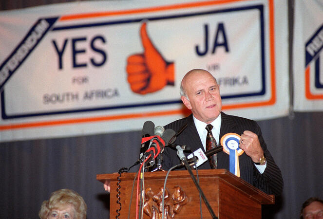 The 1992 Whites only referendum ‘For’ or ‘Against’ a negotiated ...